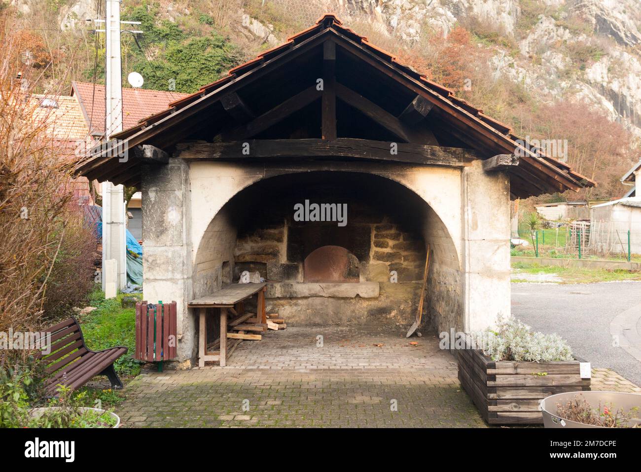 The four banal (English: common oven) was a feudal institution in ...