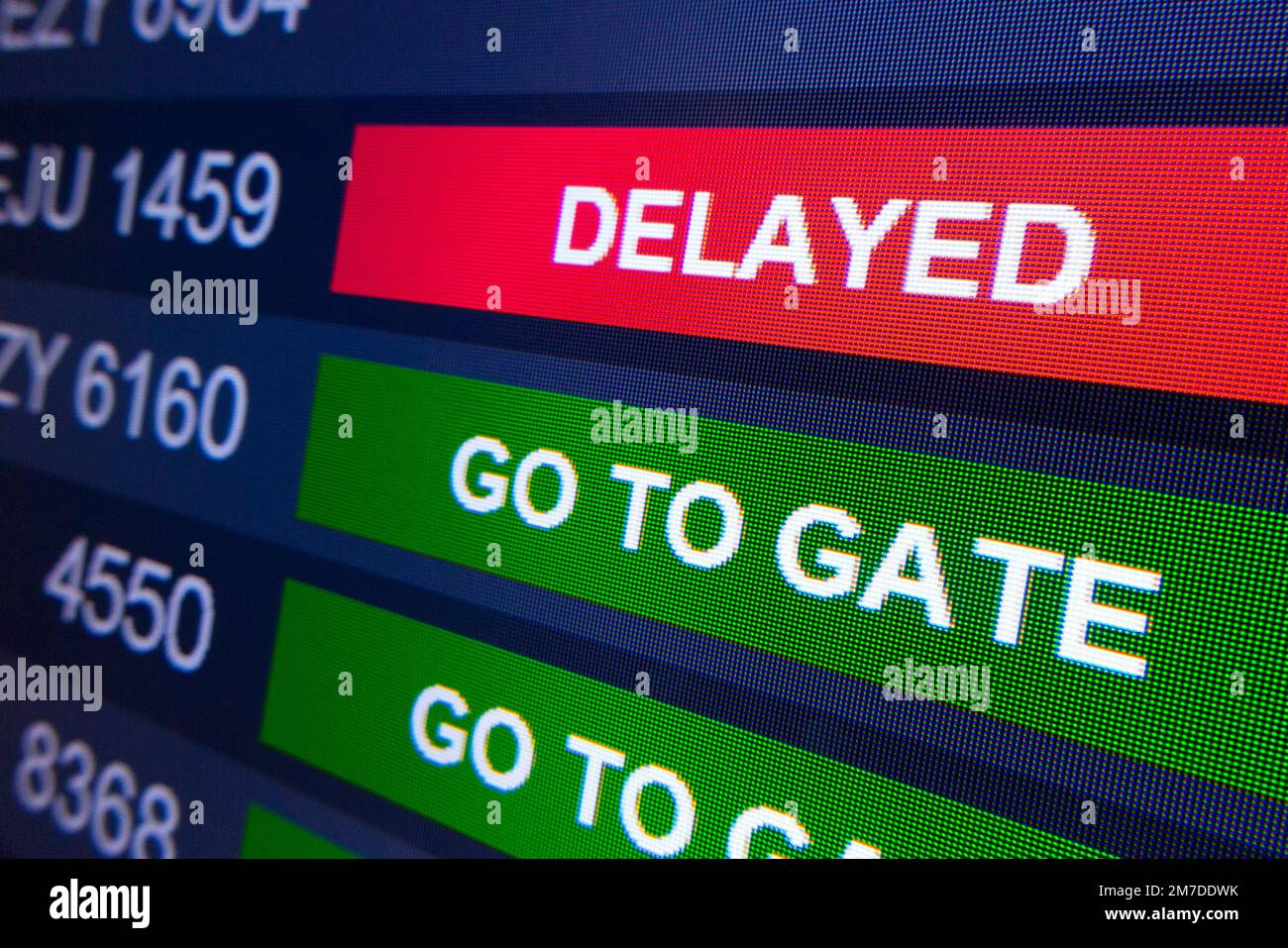 Airport wait tv hi-res stock photography and images - Alamy