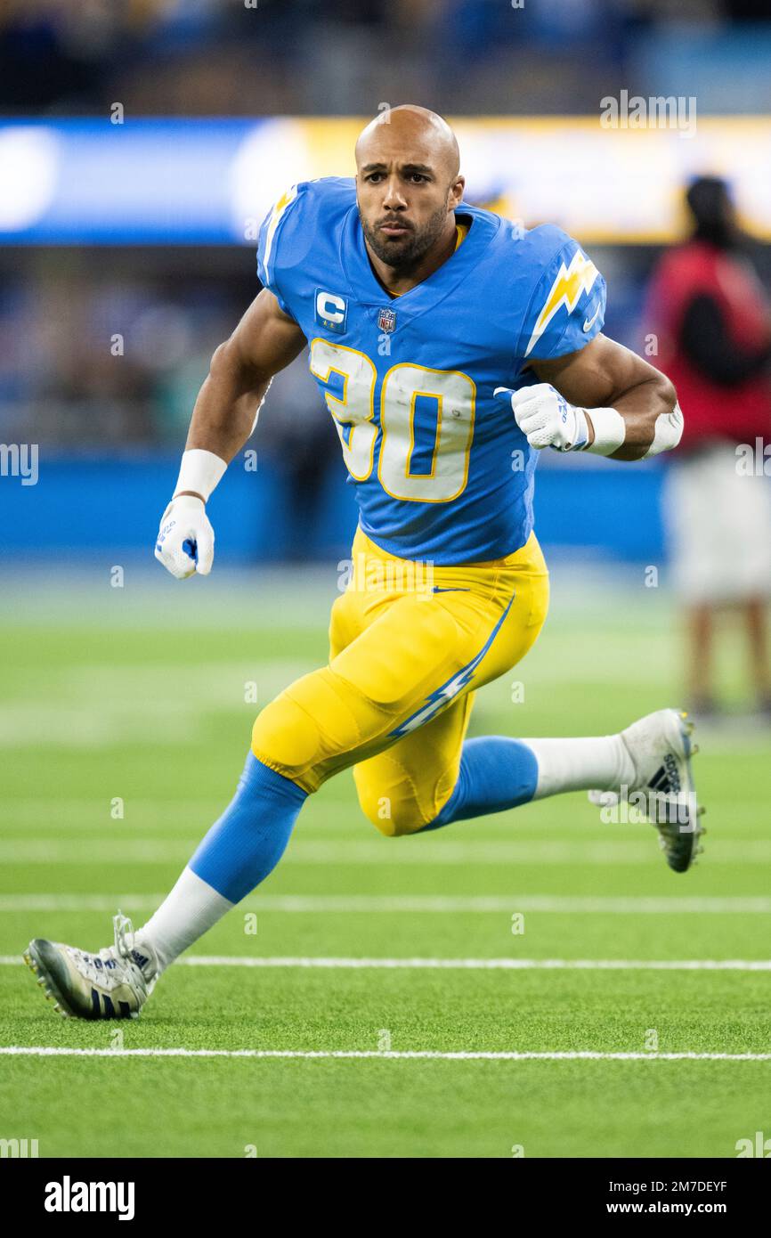 Los Angeles Chargers running back Austin Ekeler (30) warms up before an ...