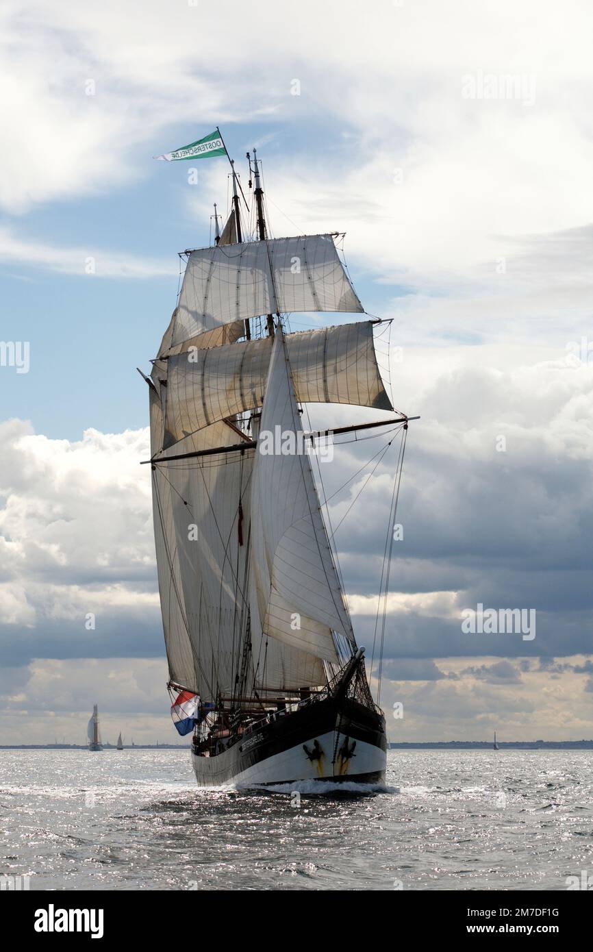 Dutch topsail schooner Oosterschelde, Hartlepool race start, 2010 Stock ...