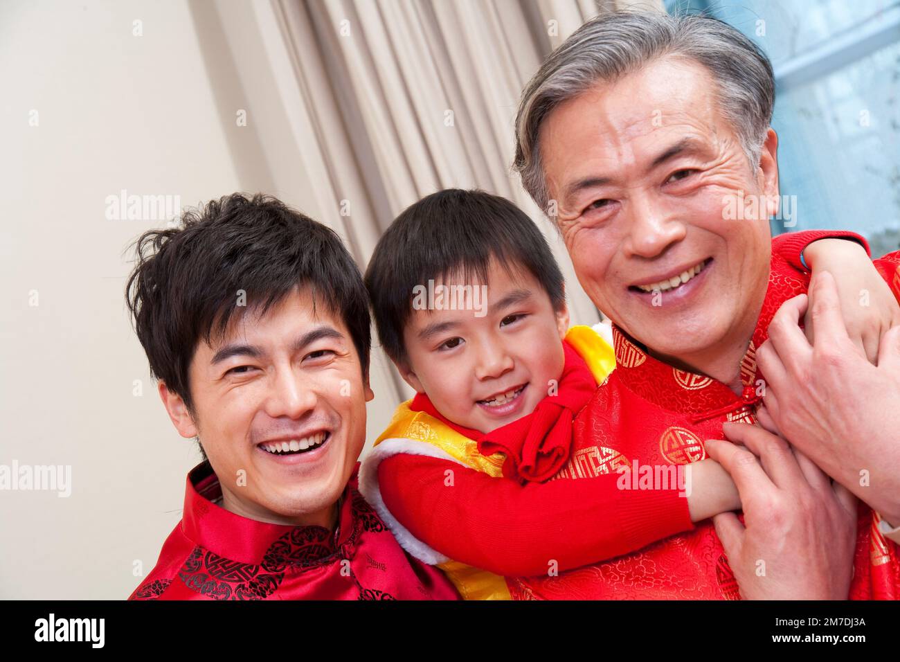 Family life with traditional Chinese style Stock Photo - Alamy