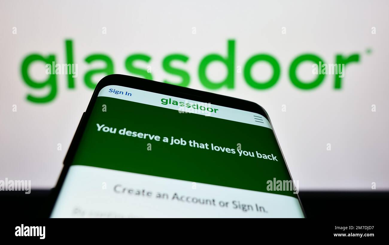 Glassdoor logo hi-res stock photography and images - Alamy