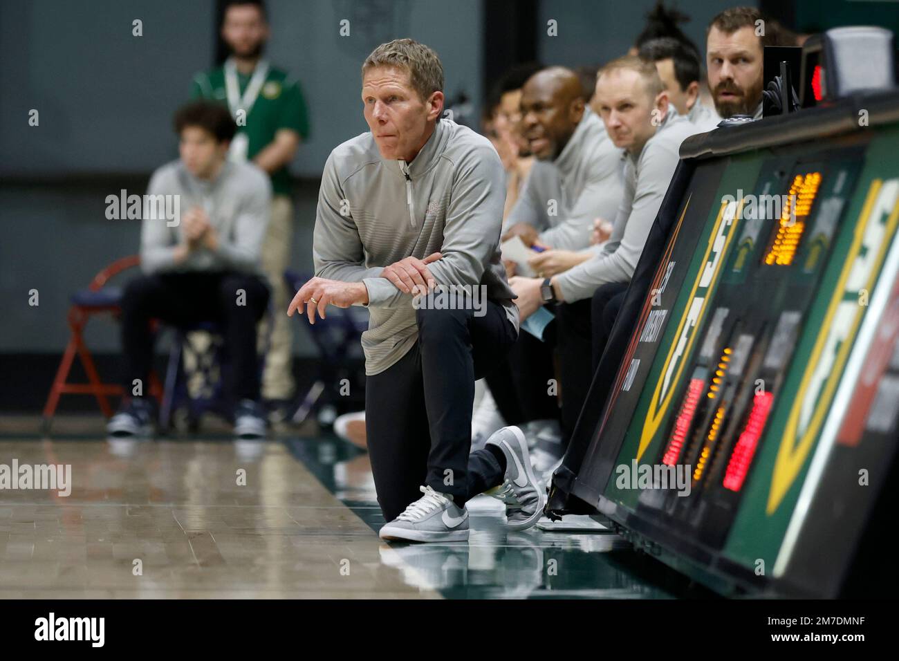 Gonzaga coach Mark Few watches play in the team's NCAA college ...