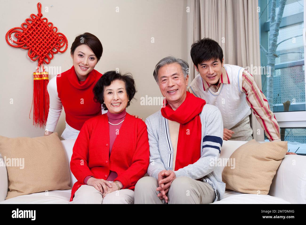 Family life with traditional Chinese style Stock Photo - Alamy