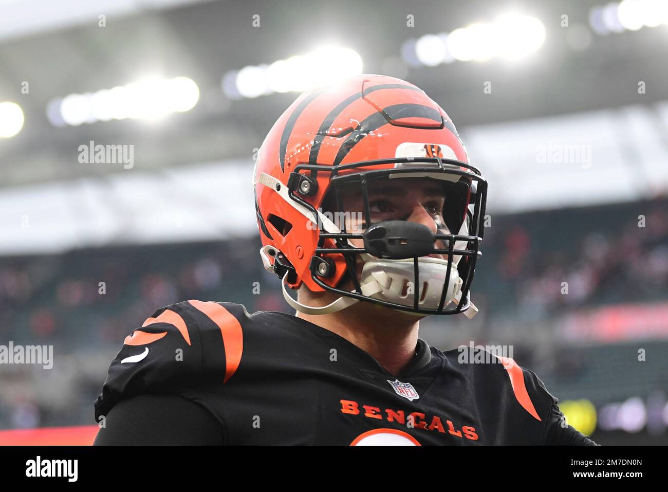 Cincinnati Bengals defensive end Trey Hendrickson (91) walks off the ...
