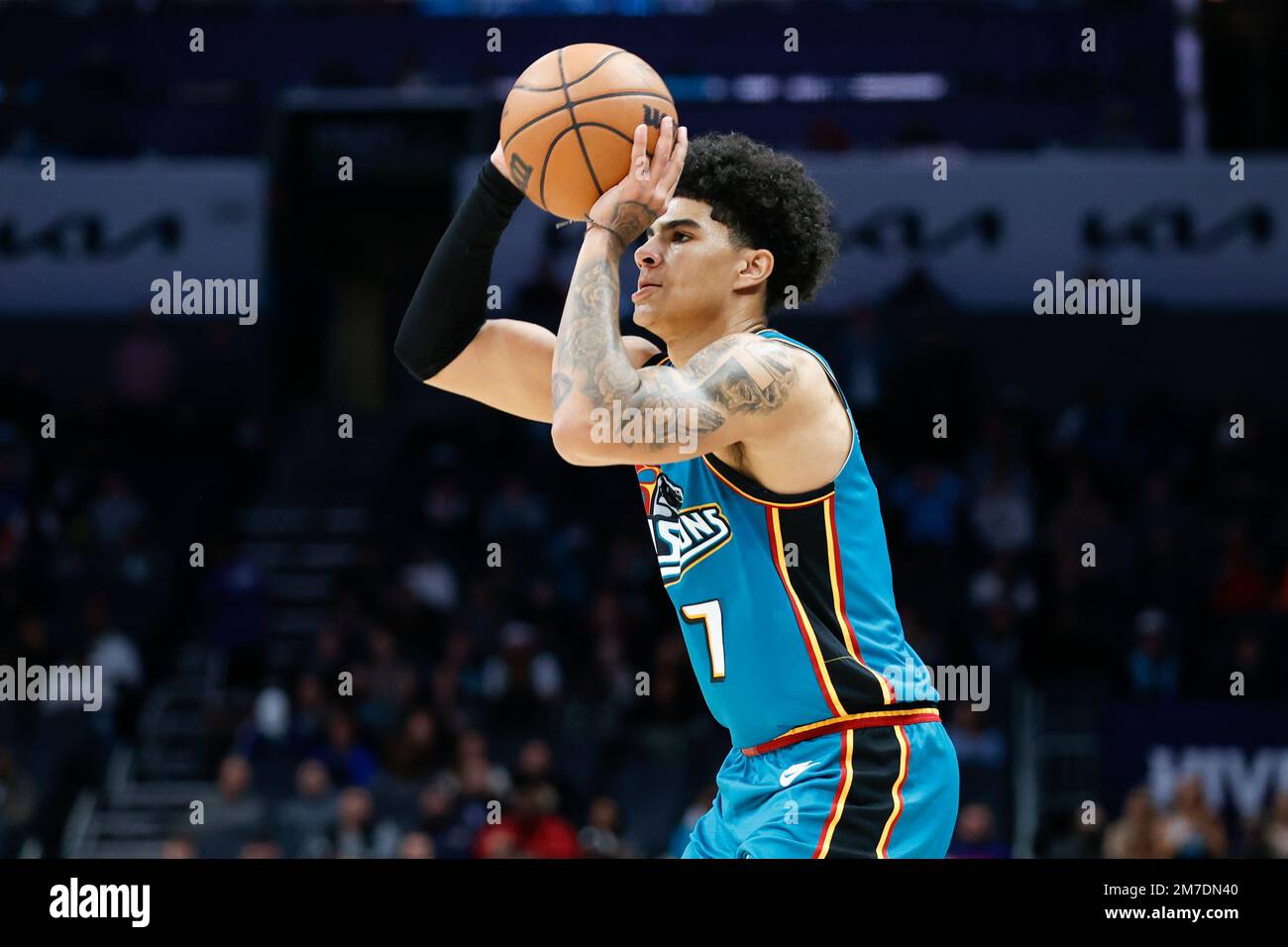 Detroit Pistons guard Killian Hayes shoots against the Charlotte ...