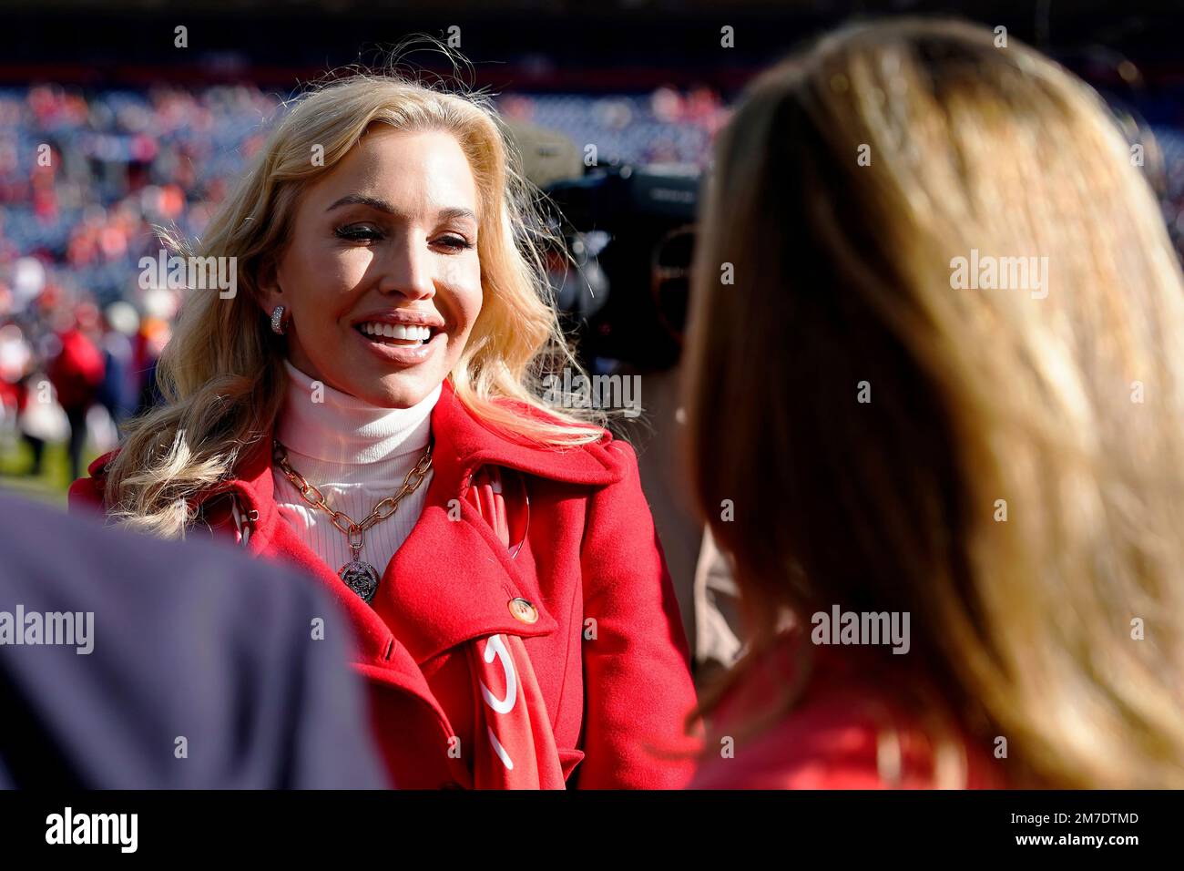 Gracie Hunt, daughter of Kansas City Chiefs owner Clark Hunt talks with ...