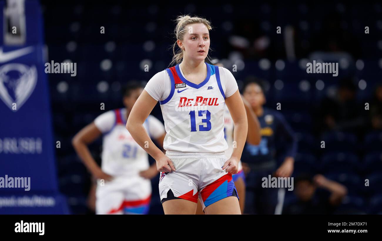 DePaul guard Maeve McErlane (13) defends during the first half of an ...