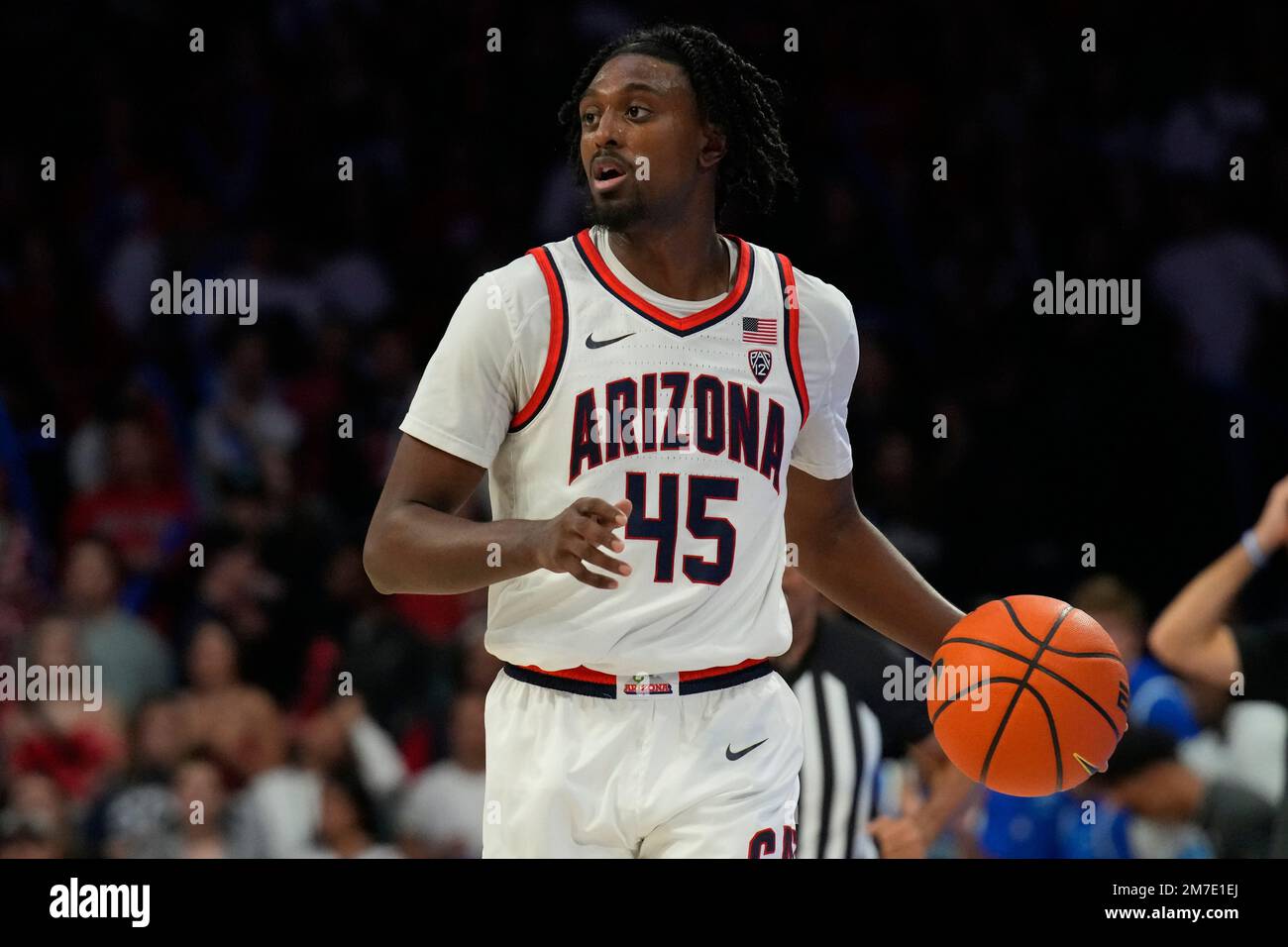 Arizona guard Cedric Henderson Jr. (45) during the first half of an ...