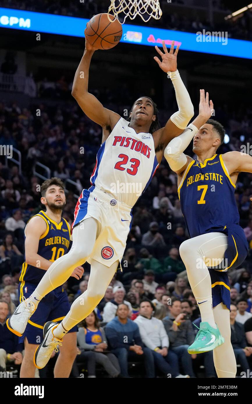 Detroit Pistons guard Jaden Ivey (23) shoots against Golden State ...