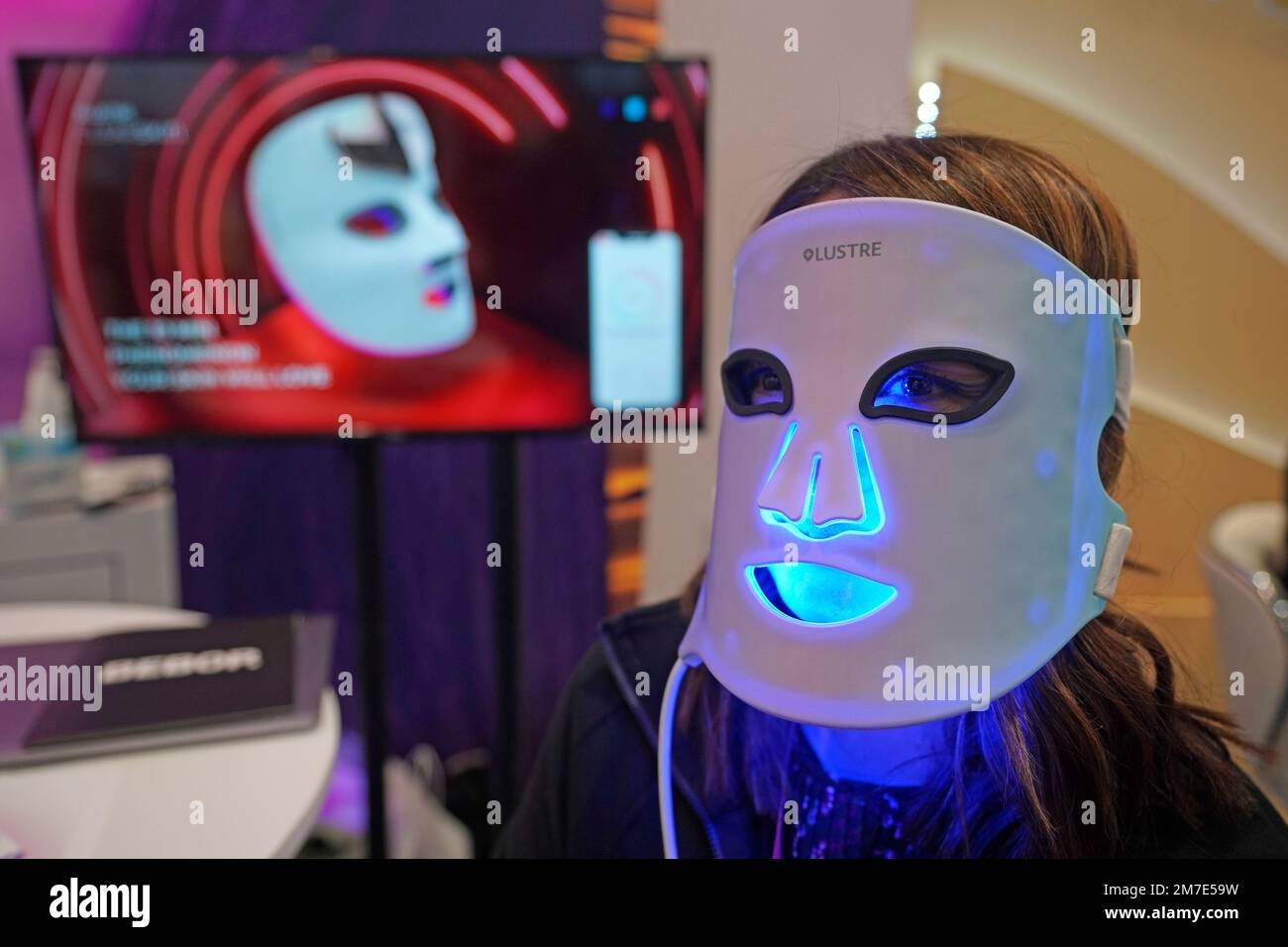 Kimberly Lafleur from LUSTRE ClearSkin wears the revive mask at the ...