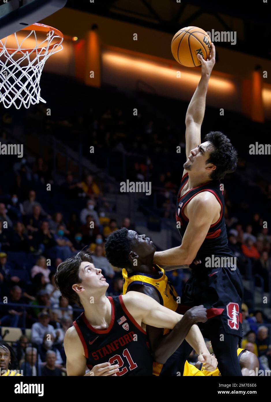 Stanford guard Isa Silva (1) shoots over California forward Kuany Kuany ...