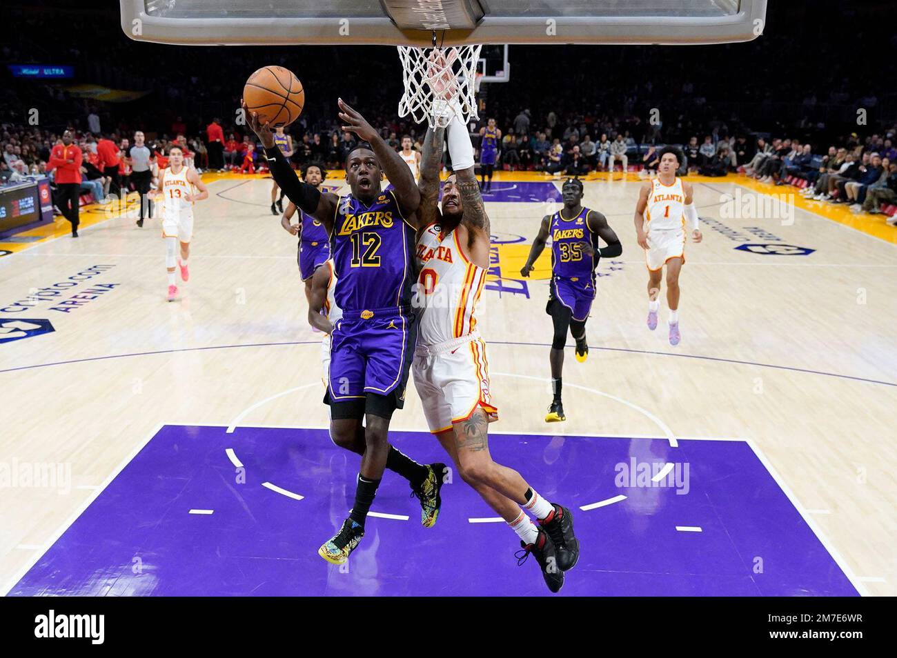 Los Angeles Lakers' Kendrick Nunn (12) goes to the basket against ...