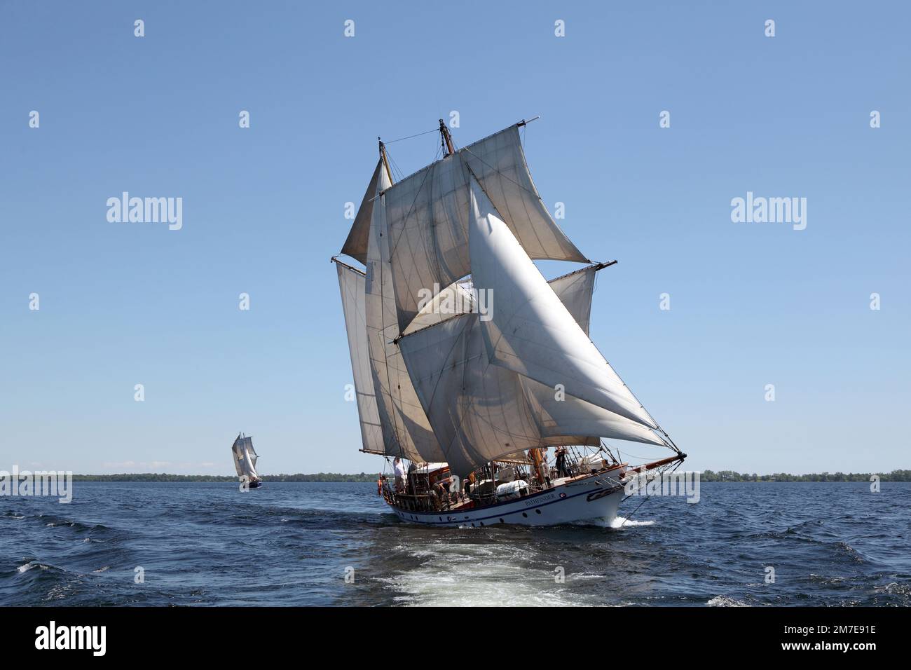 Canadian brigantine Pathfinder, Lake Ontario, 2014 Stock Photo - Alamy