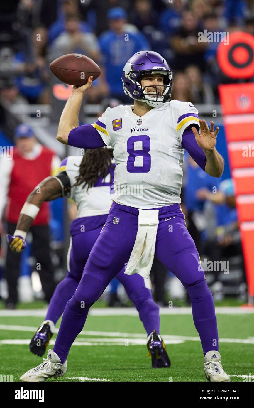 Minnesota Vikings quarterback Kirk Cousins (8) passes against the ...
