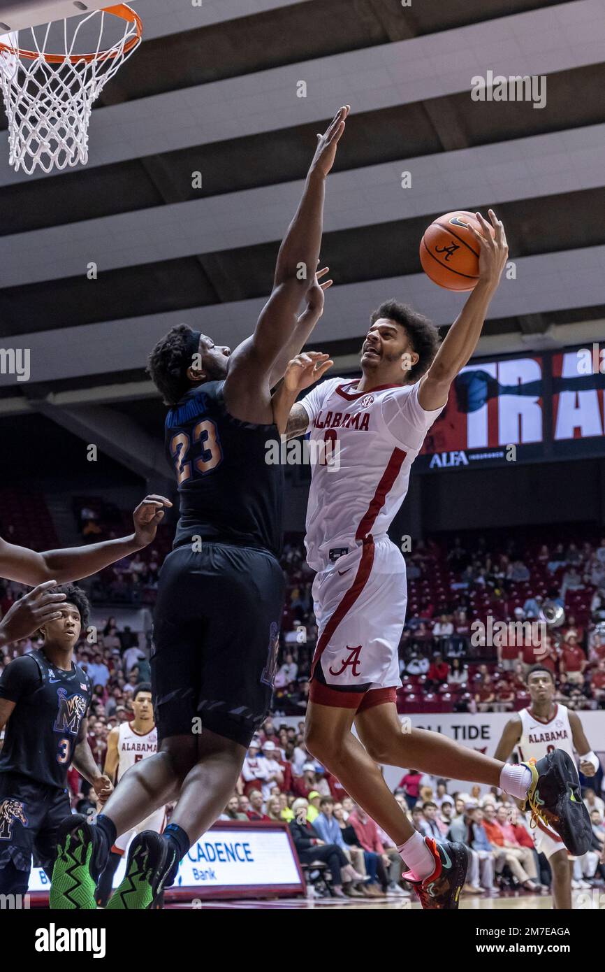 Alabama forward Darius Miles (2) works inside against Memphis forward ...