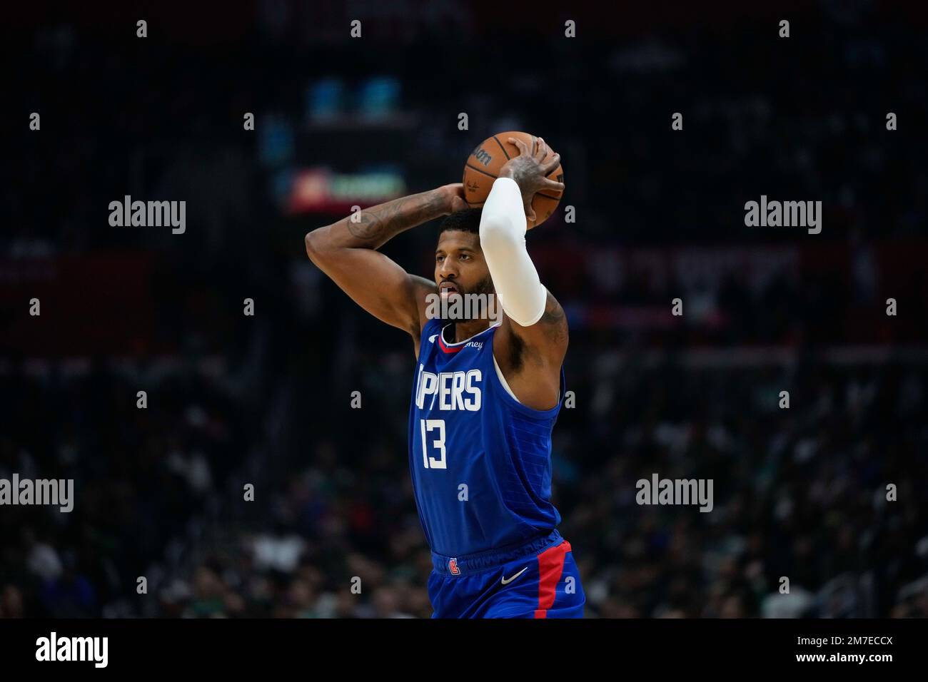 Los Angeles Clippers' Paul George looks to pass during first half of an ...
