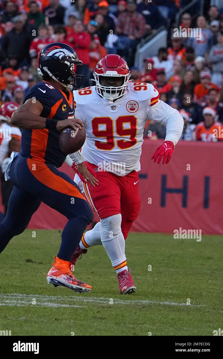 Kansas City Chiefs defensive tackle Khalen Saunders (99) against the ...