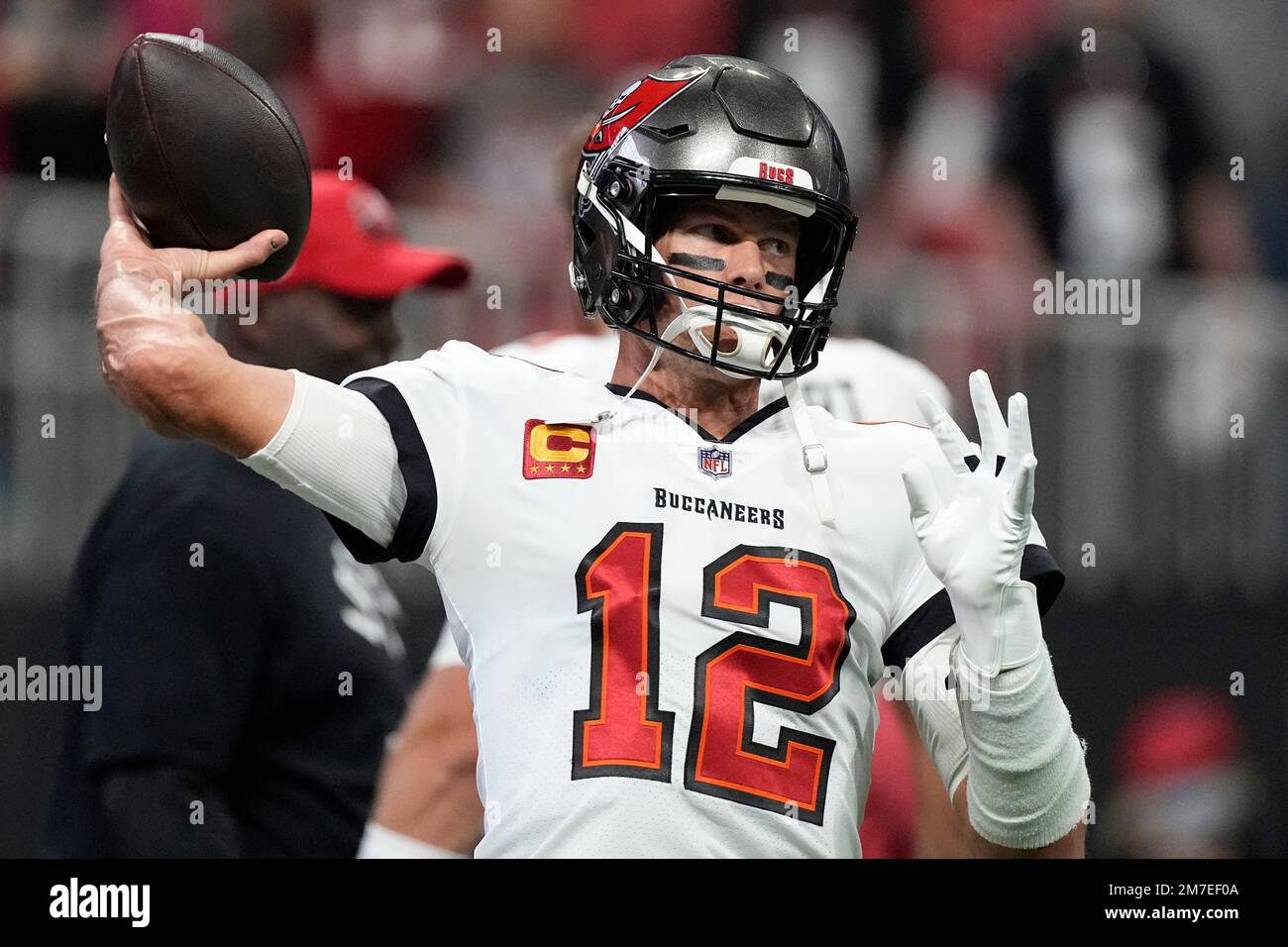 Tampa Bay Buccaneers quarterback Tom Brady (12) warms up before an NFL ...