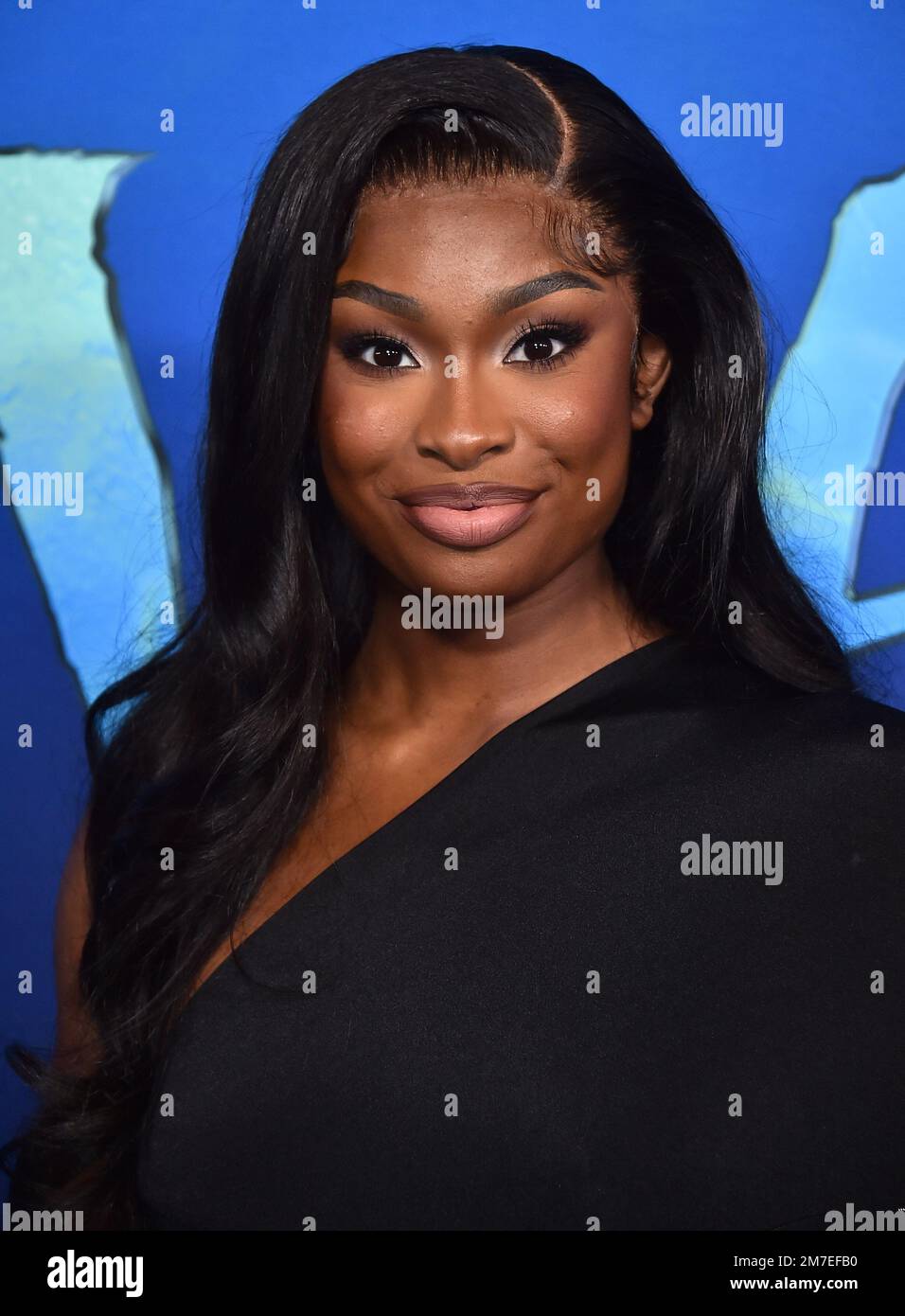 Coco Jones arrives at the U.S.premiere of "Avatar: The Way of Water ...