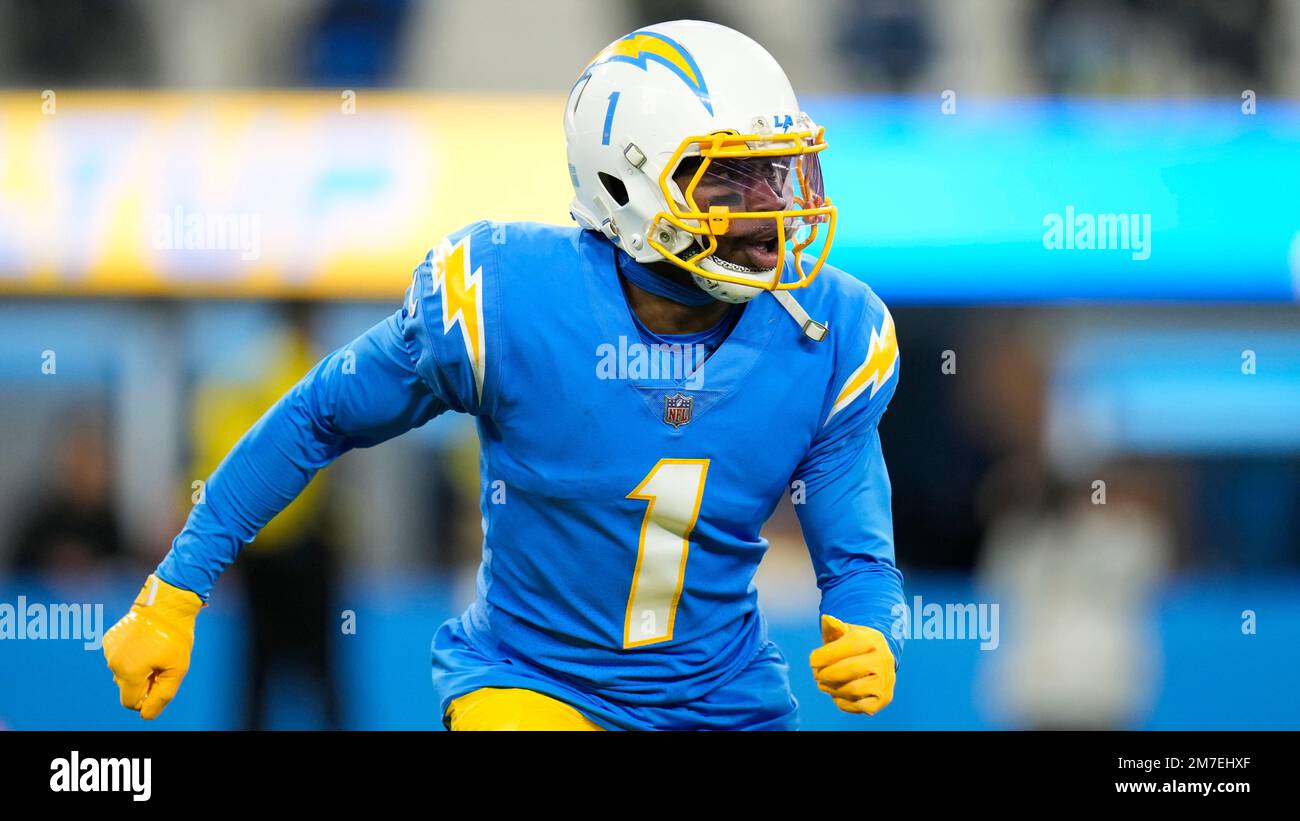 Los Angeles Chargers wide receiver DeAndre Carter runs across the field ...