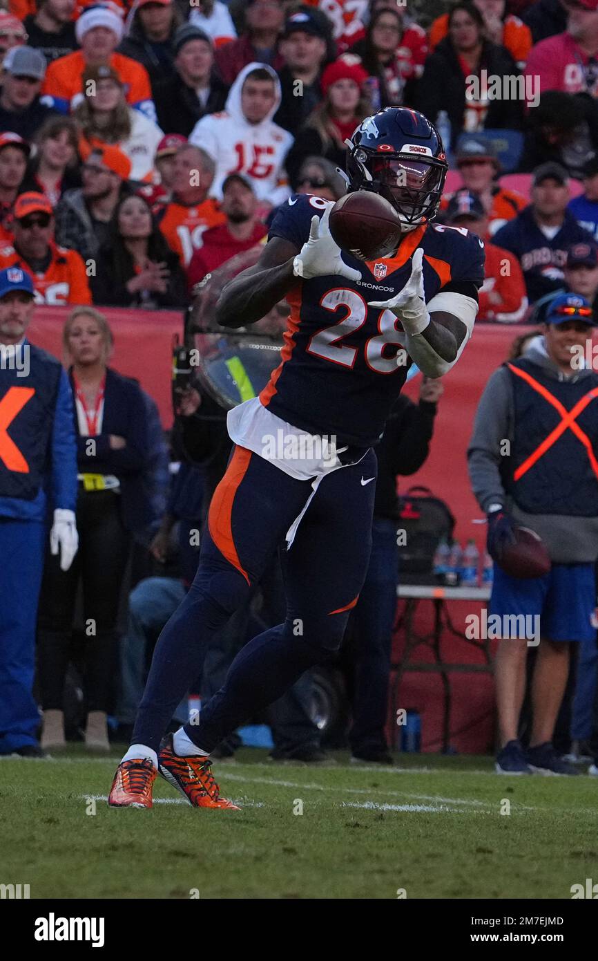 Denver Broncos wide receiver KJ Hamler (1) catches the ball against the ...