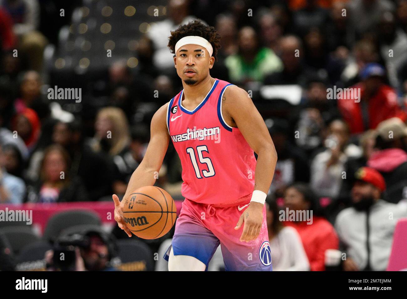 Washington Wizards guard Devon Dotson (15) in action during the first ...