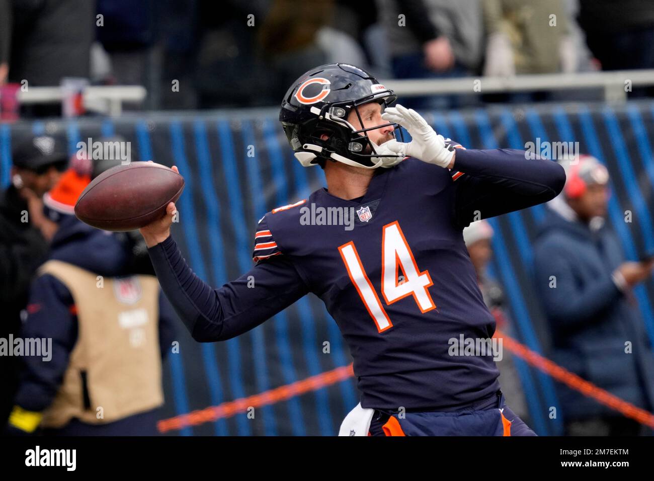 Chicago Bears quarterback Nathan Peterman warms up before an NFL ...
