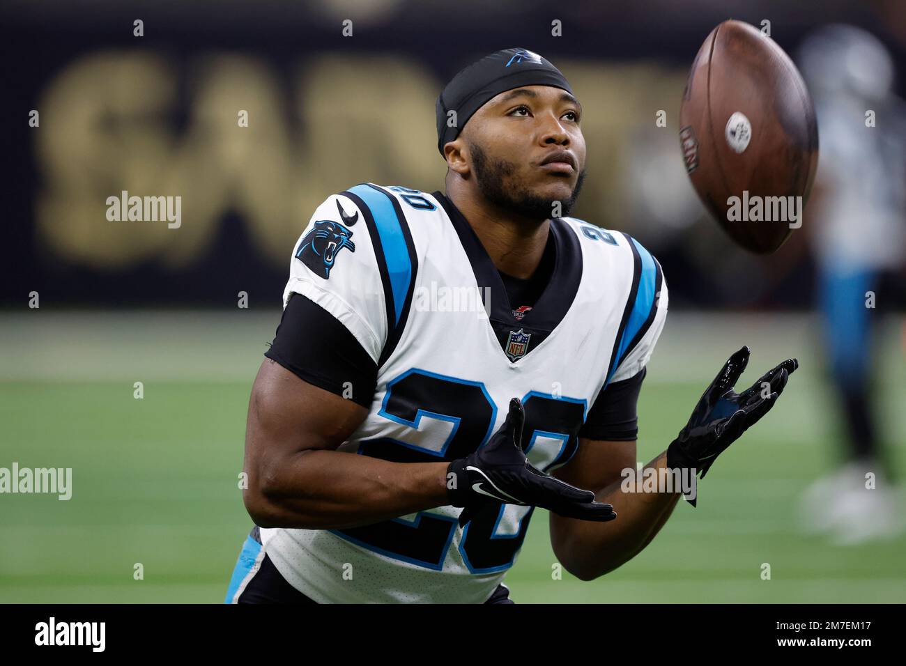 Carolina Panthers running back Raheem Blackshear warms up before an NFL ...