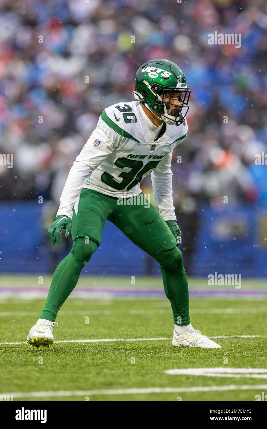 New York Jets cornerback Michael Carter II (30) against the Buffalo ...