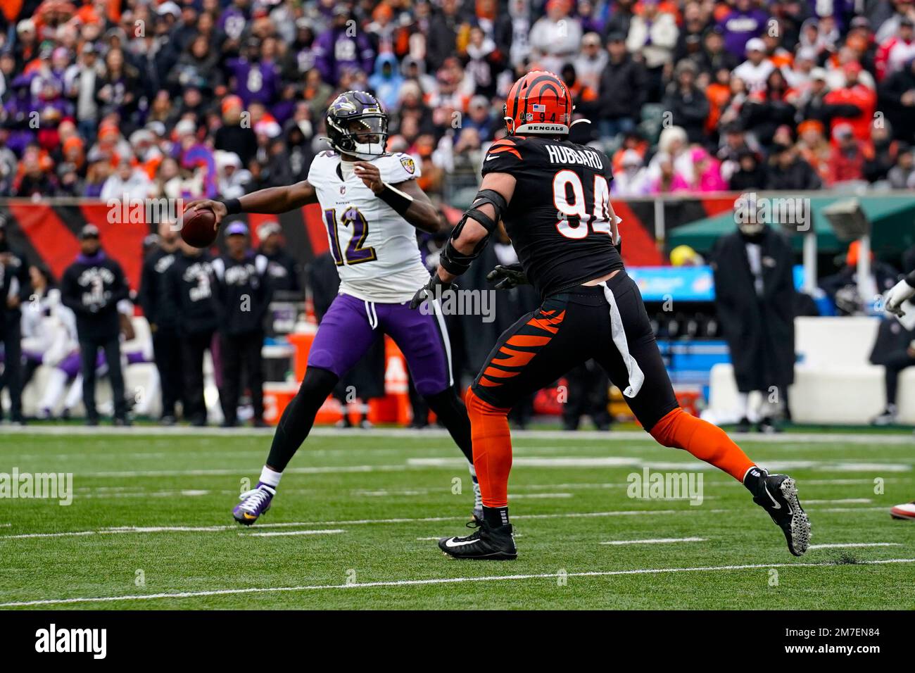 Baltimore Ravens quarterback Anthony Brown (12) throws over Cincinnati ...
