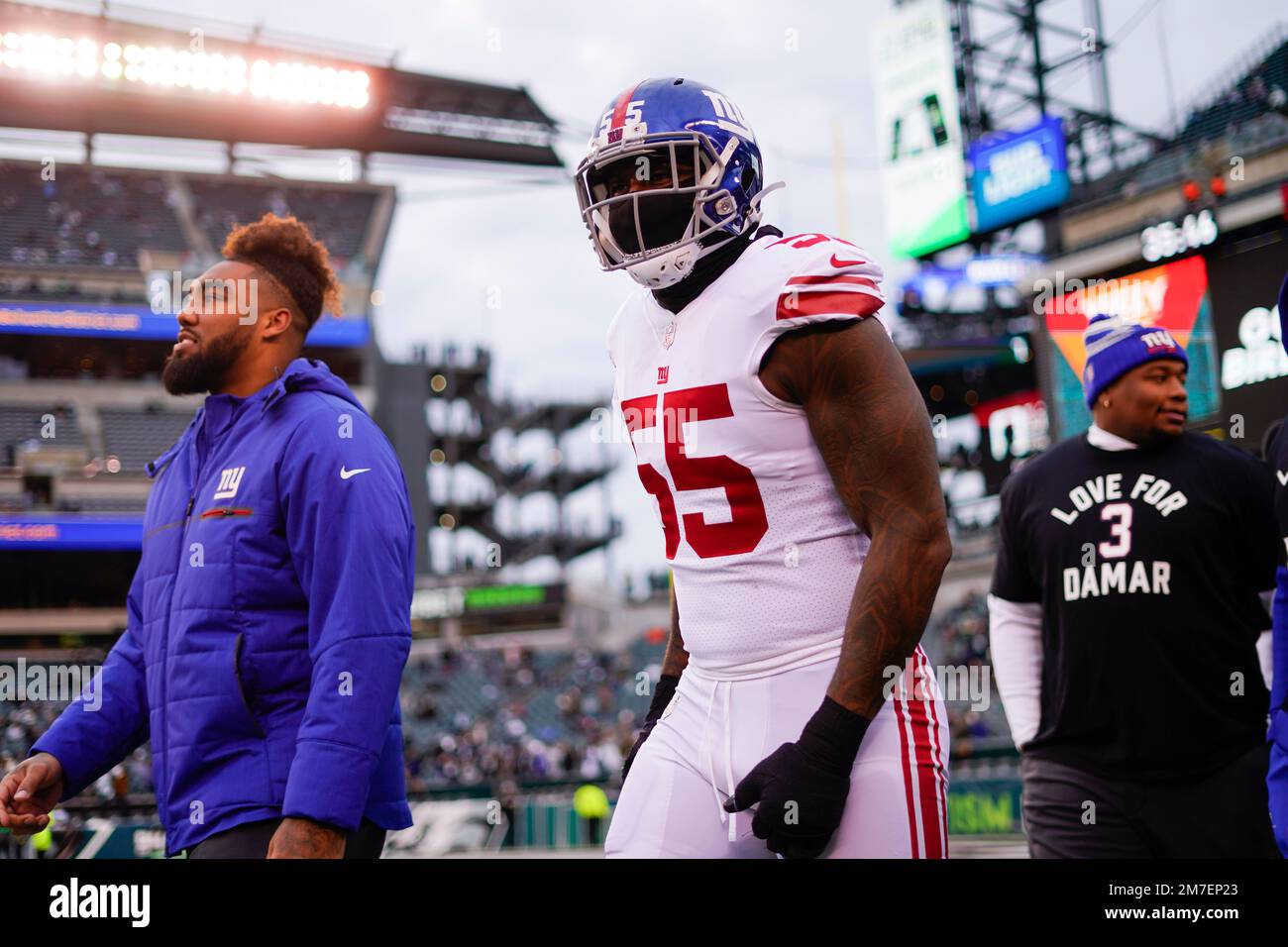 New York Giants linebacker Jihad Ward walks on the field prior to an ...