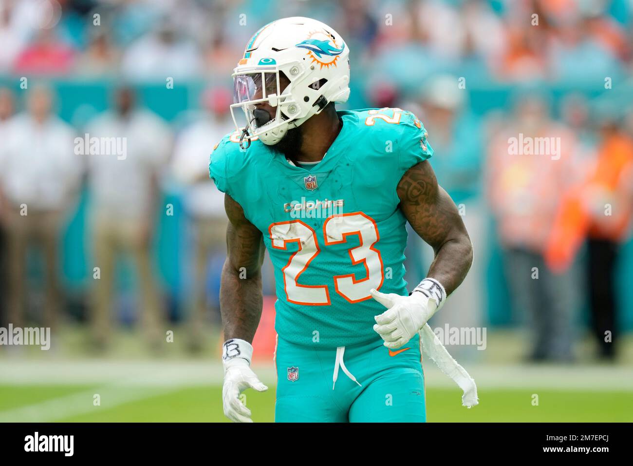 Miami Dolphins running back Jeff Wilson Jr. (23) runs on the field during the first half of an ...