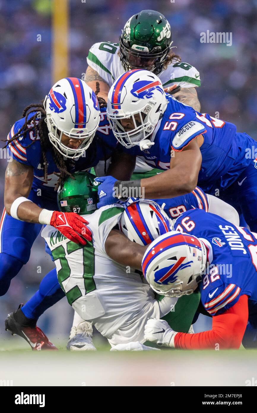 Buffalo Bills' Tremaine Edmunds (49), Greg Rousseau (50), and Daquan ...