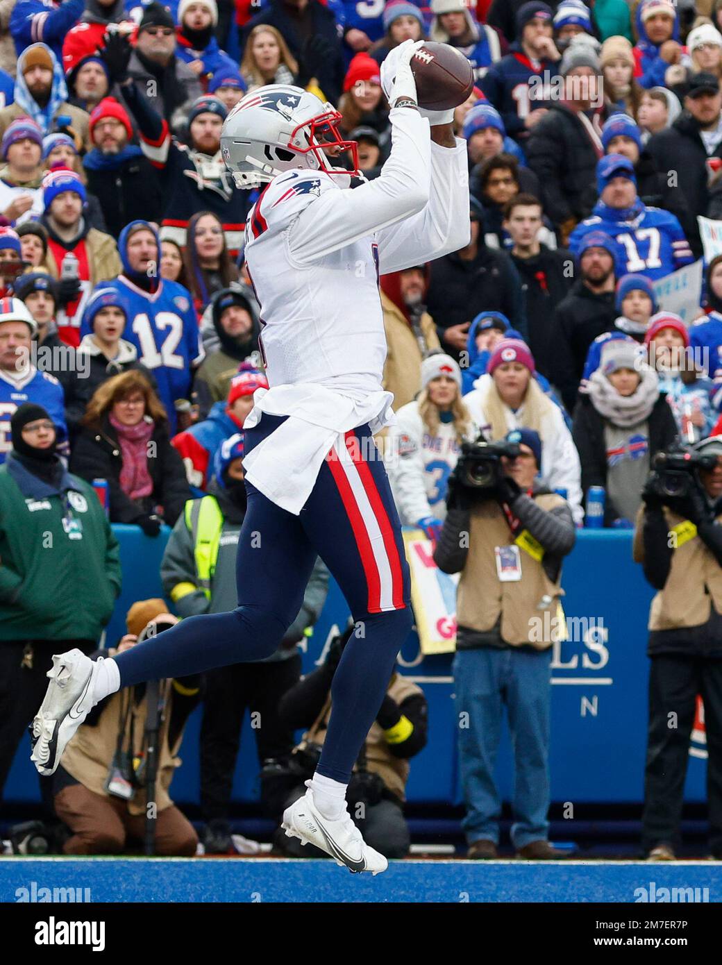 New England Patriots wide receiver DeVante Parker (1) catches a touchdown pass during the first ...