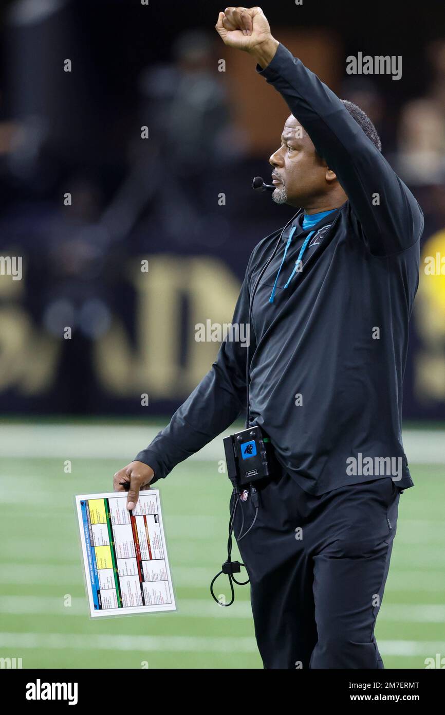 Carolina Panthers head coach Steve Wilks works during the second half ...