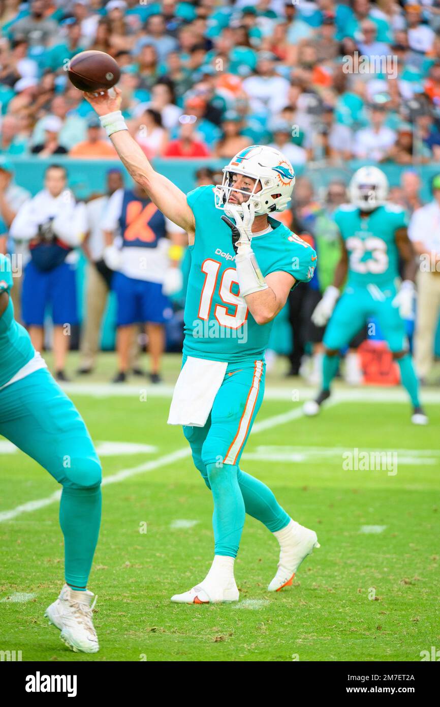 Miami Dolphins quarterback Skylar Thompson (19) throws the ball during ...