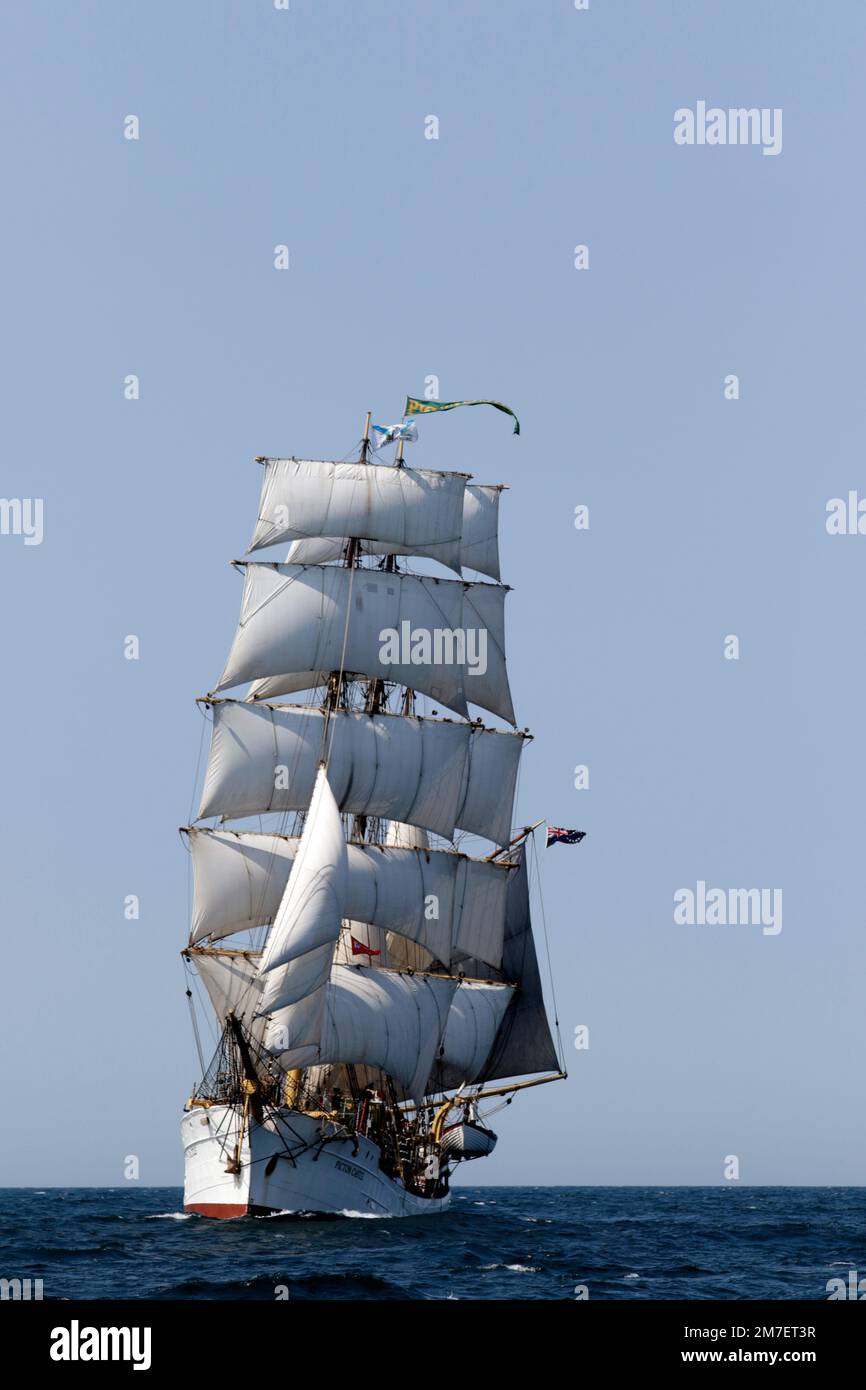 Picton castle tall ship hi-res stock photography and images - Alamy