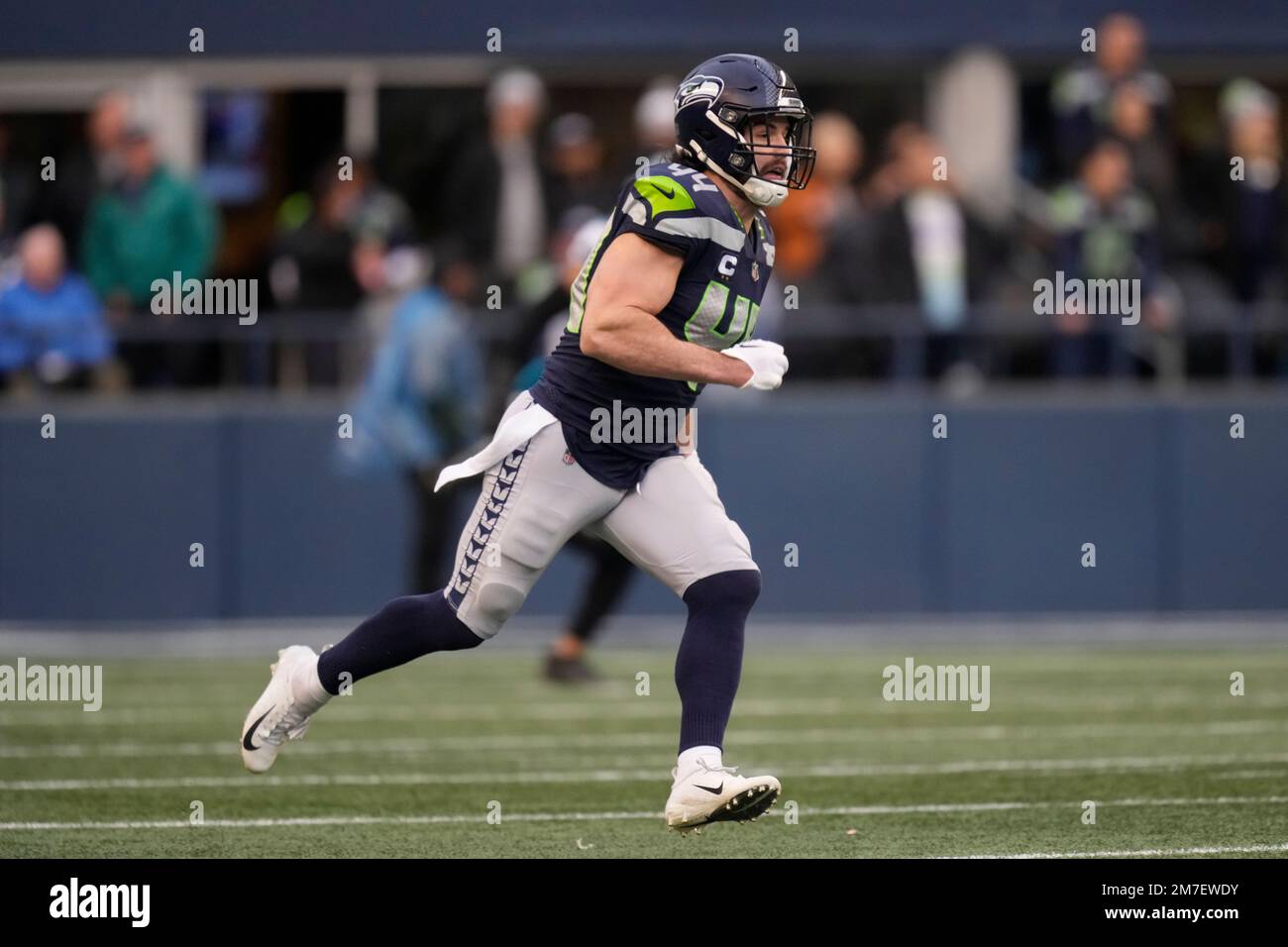 Seattle Seahawks linebacker Nick Bellore (44) runs up field during an ...
