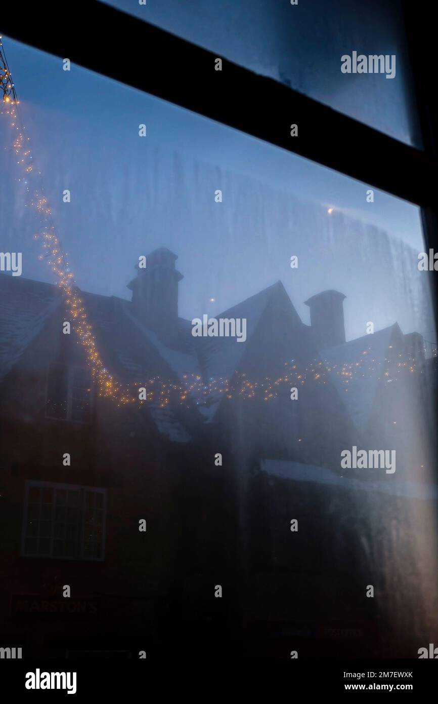 Shop lights indoors hi-res stock photography and images - Alamy