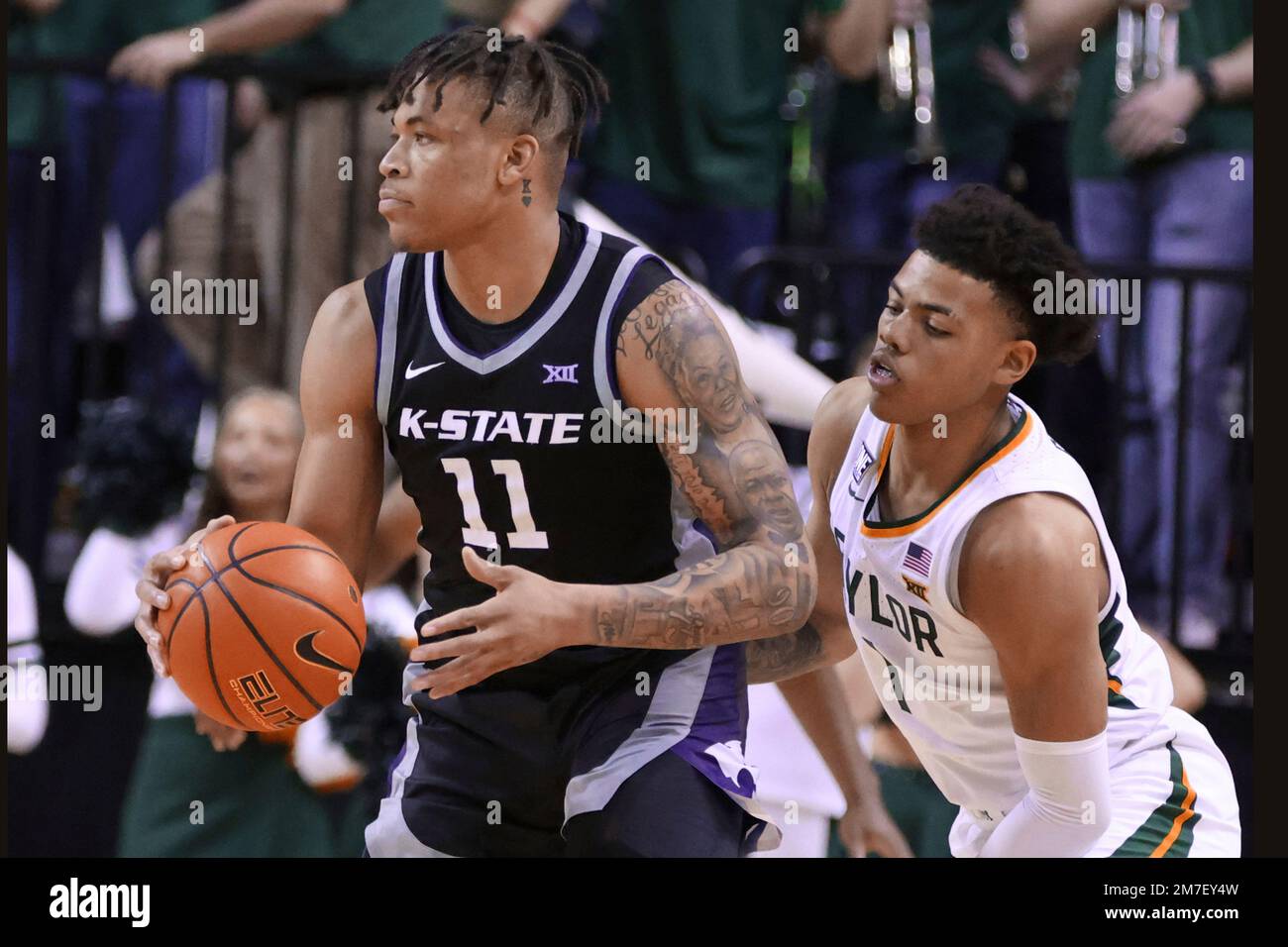 Kansas State forward Keyontae Johnson (11) sets up a shot over Baylor ...