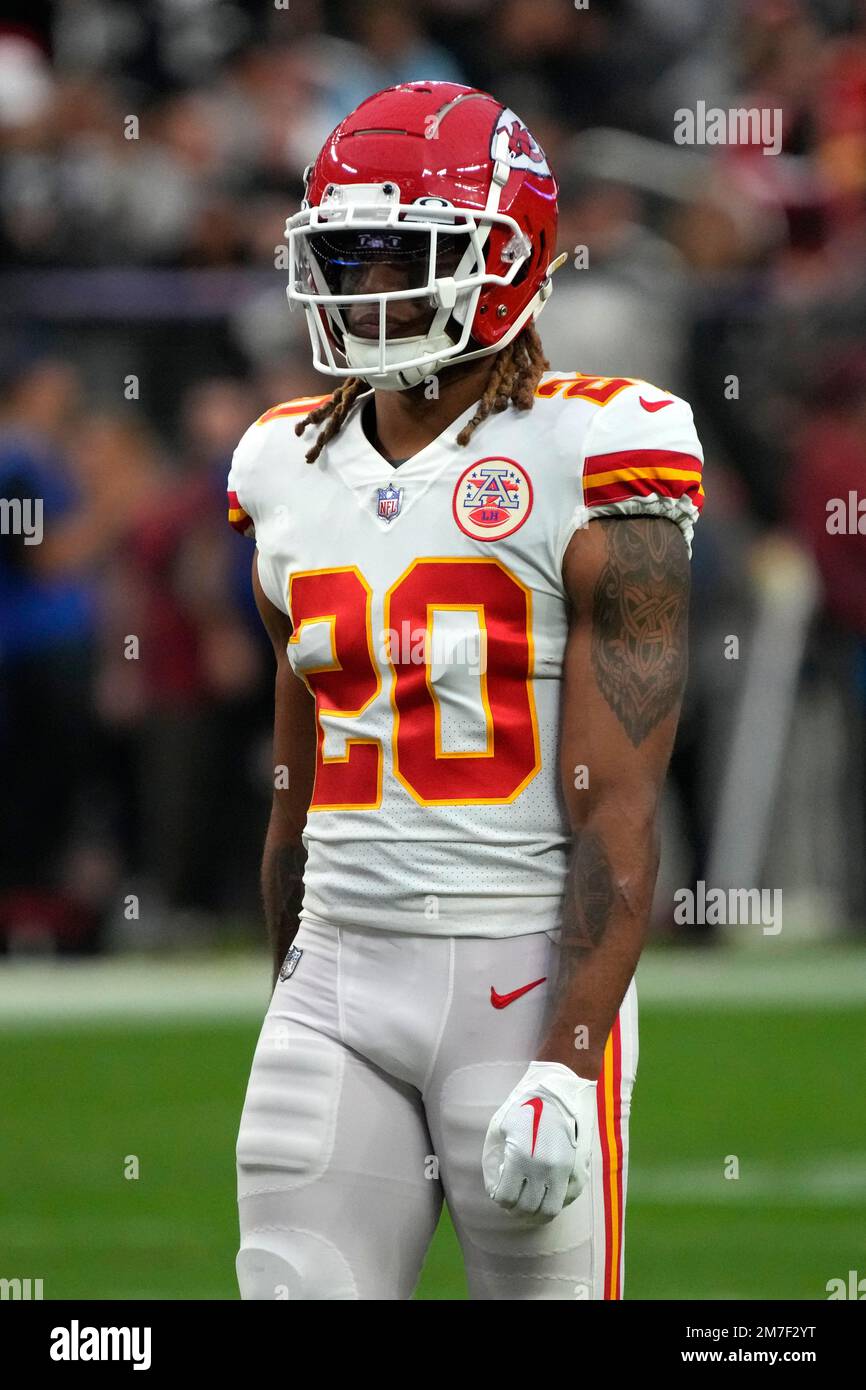 Kansas City Chiefs safety Justin Reid (20) lines up against the Las ...