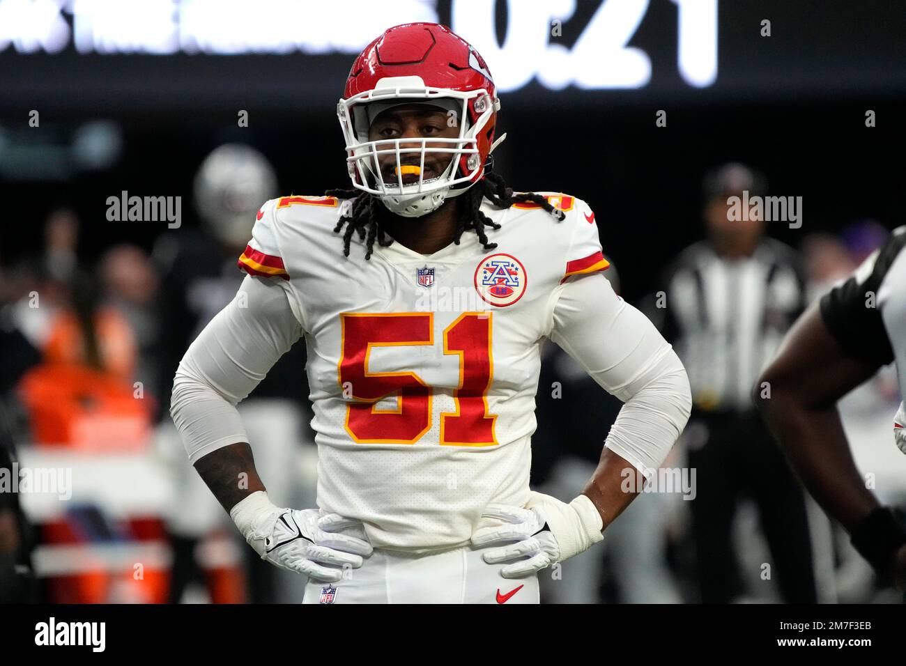 Kansas City Chiefs defensive end Mike Danna (51) lines up against the ...