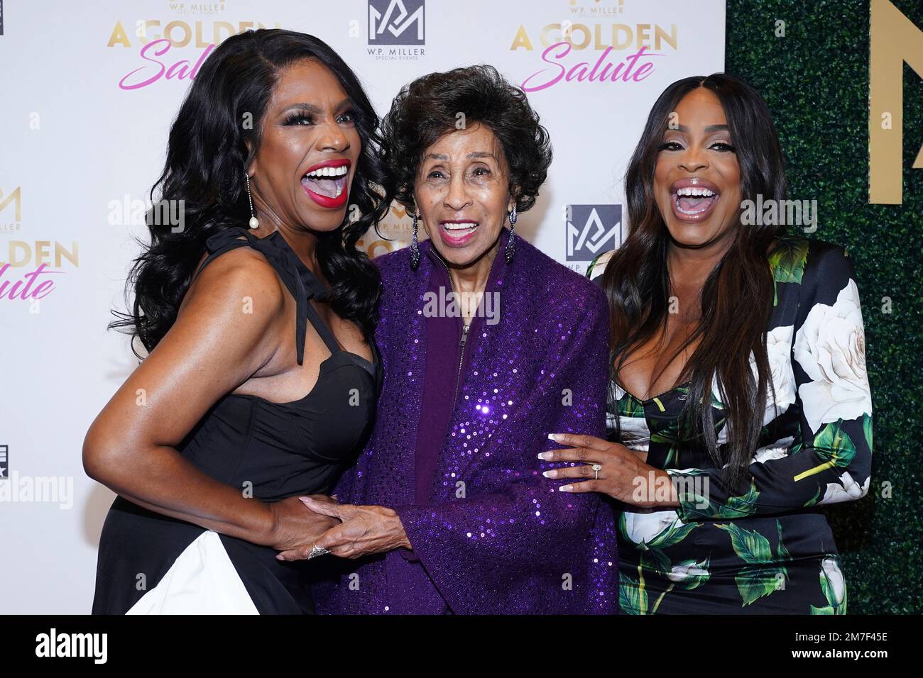 Sheryl Lee Ralph, left, Marla Gibbs, center, and Niecy Nash Betts ...