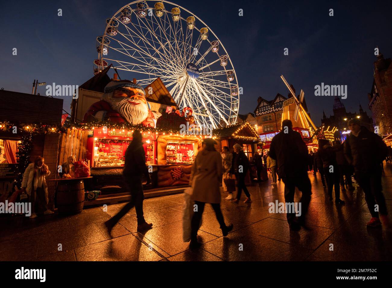 Nottingham winter wonderland 2022 hi-res stock photography and images ...
