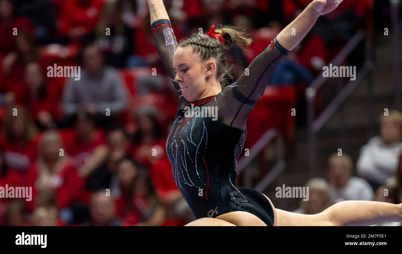 Utah Gymnast Maile Okeefe Performs Her Beam Routine During An Ncaa