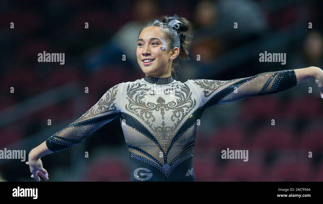 Georgia's Amanda Cashman competes on the floor exercise during an NCAA ...