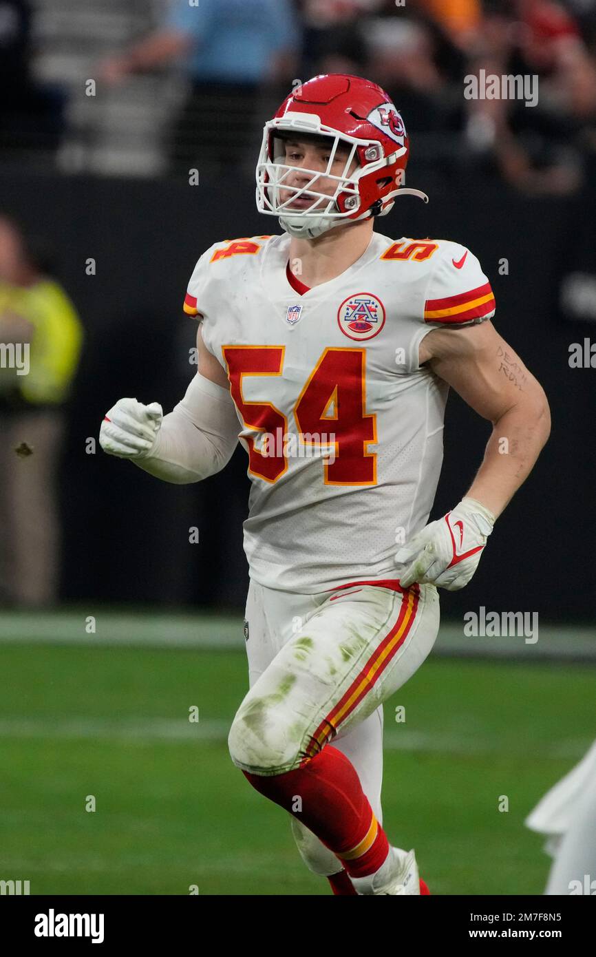 Kansas City Chiefs linebacker Leo Chenal (54) against the Las Vegas ...