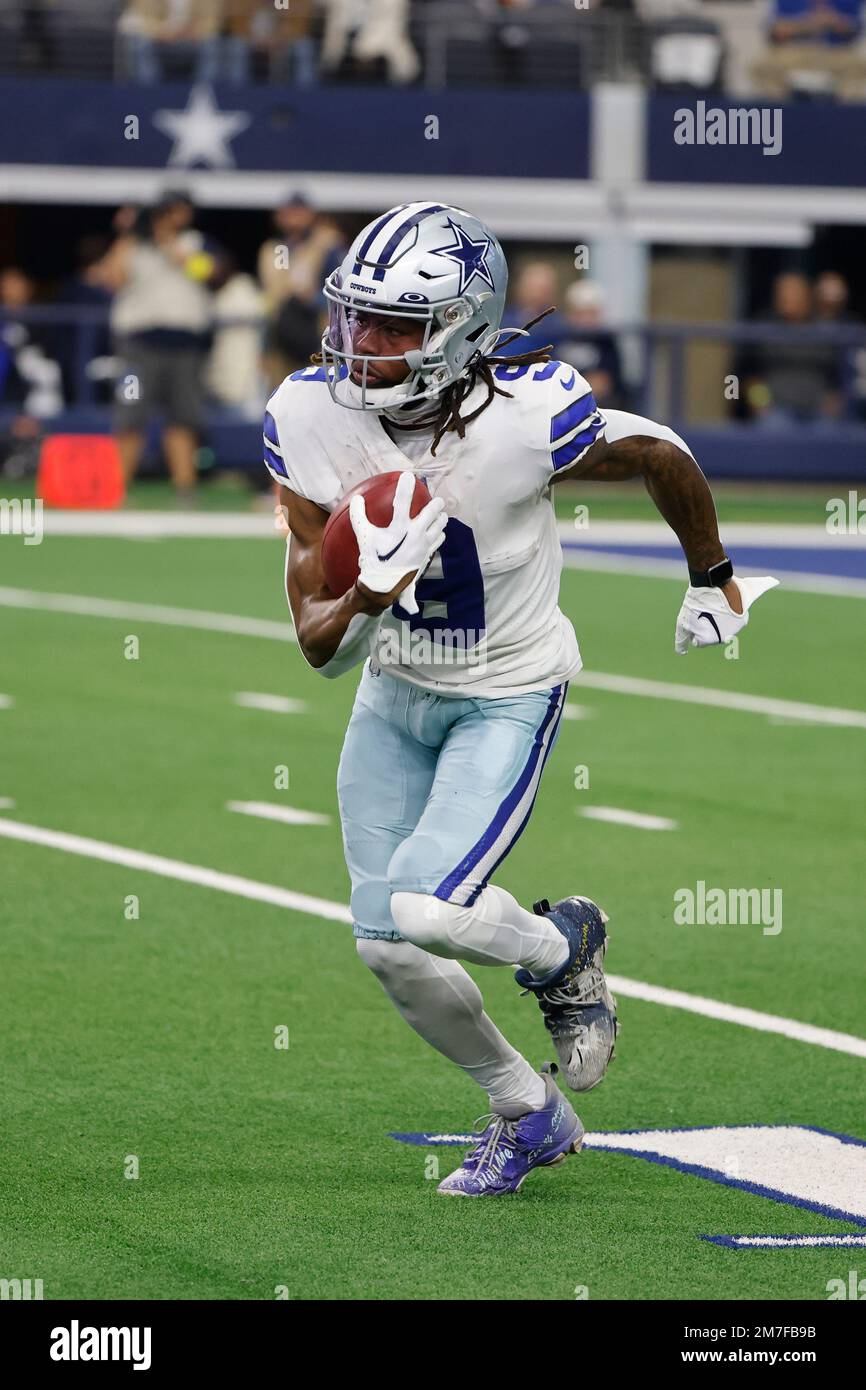 Dallas Cowboys wide receiver KaVontae Turpin (9) returns a kick during ...
