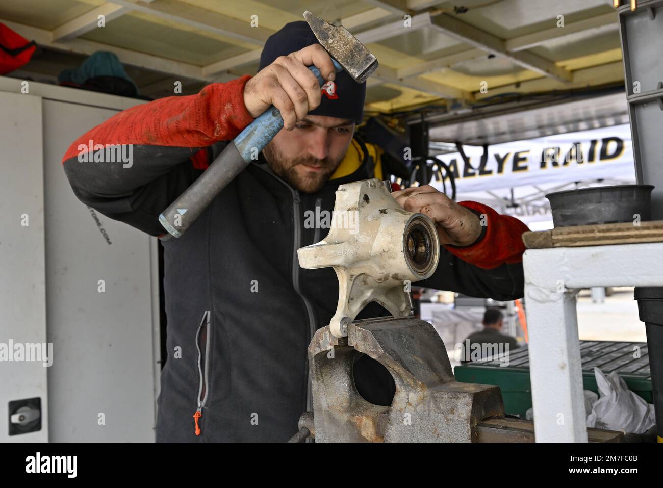 mechanic, mecanicien, during the Stage 6 of the Dakar 2023 between Hail and Riyadh, on January ...